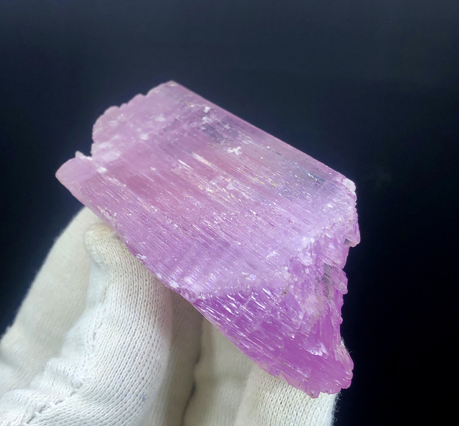 Pink Kunzite, Kunzite Crystal, Natural Kunzite, Mountain Shape ...