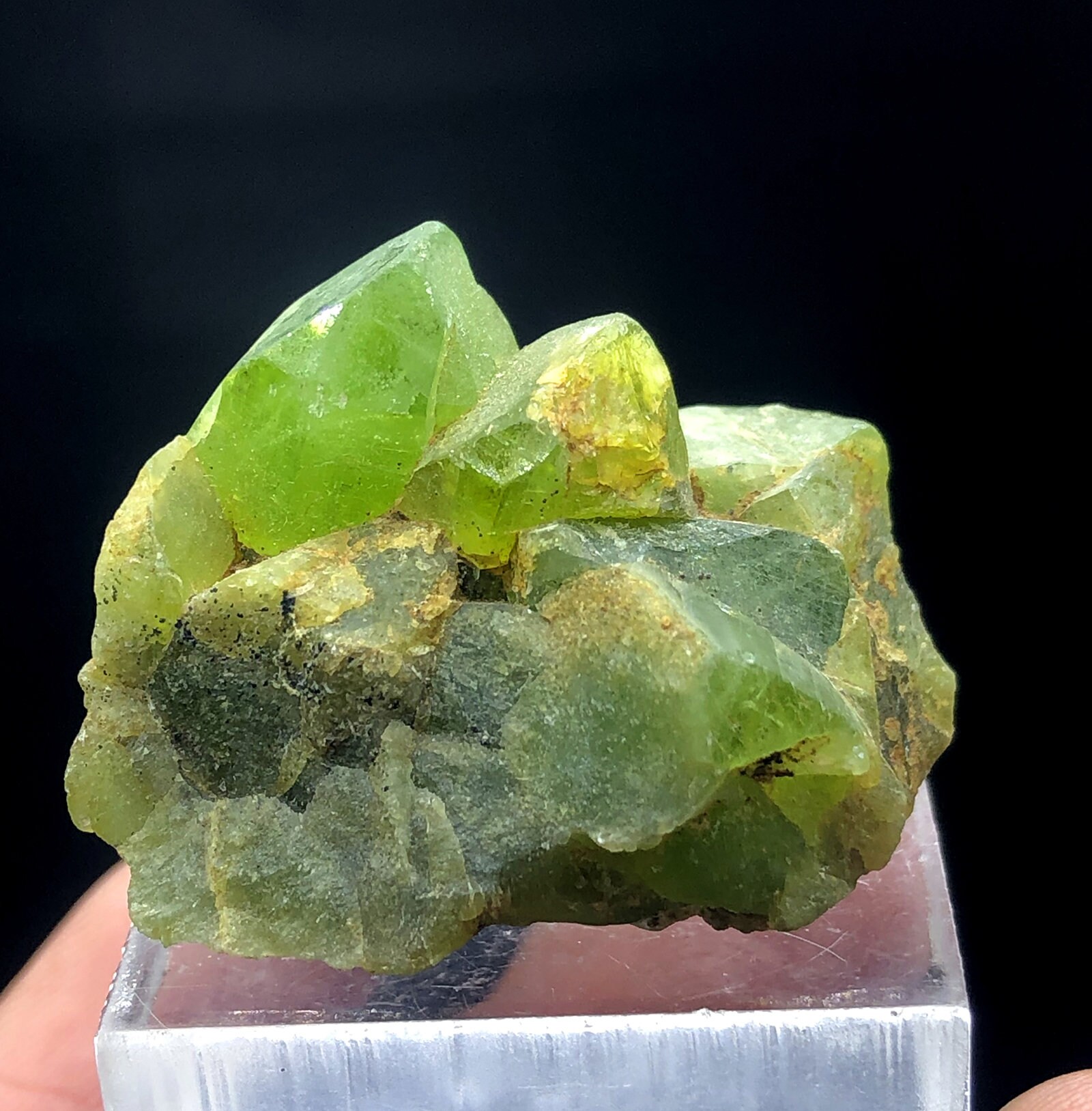 Peridot Crystal , Olivine Peridot Crystals Specimen, Raw Peridot ...