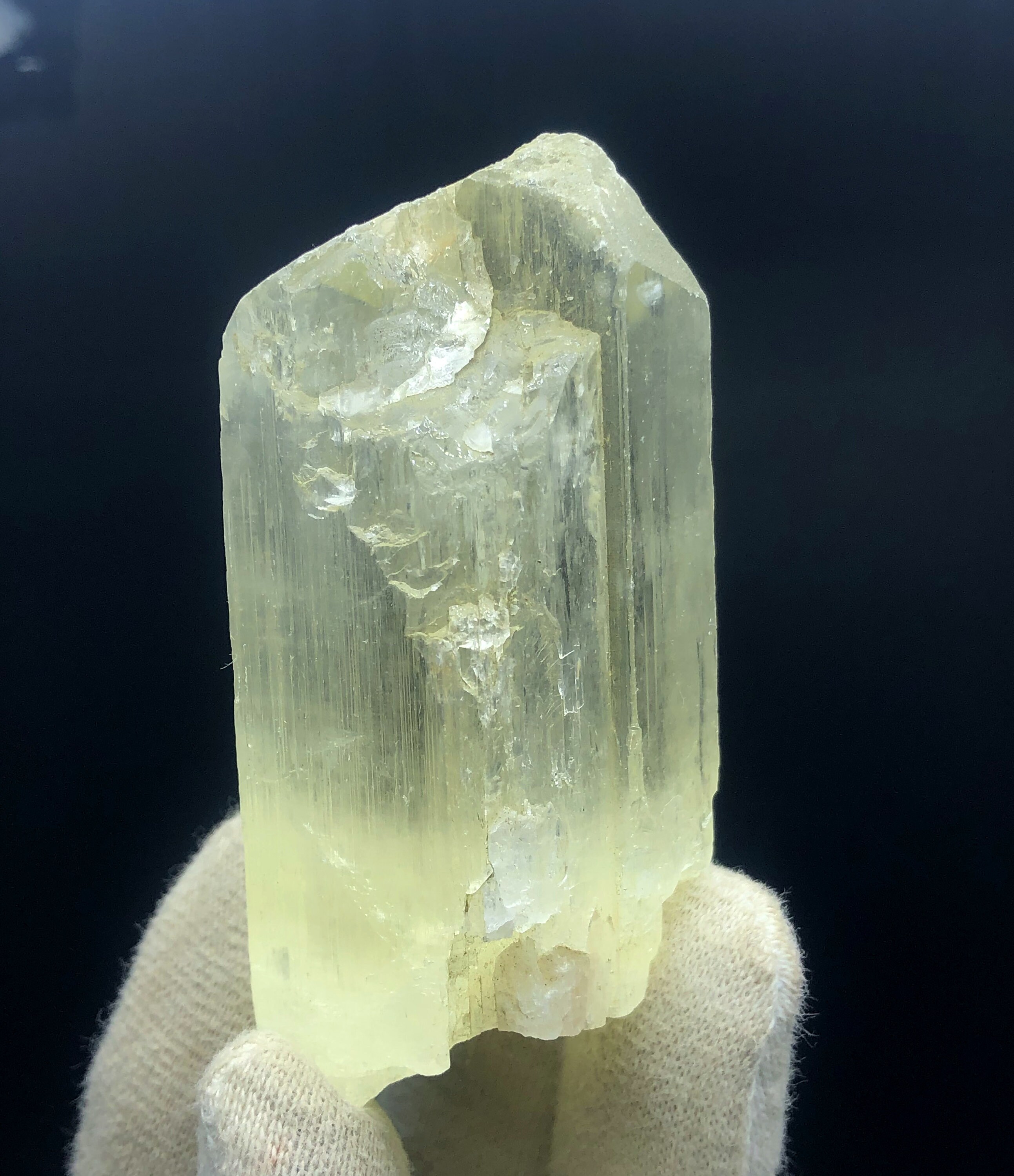 Kunzite Crystal, Yellow Kunzite, Triphane Kunizte, Kunzite Stone ...