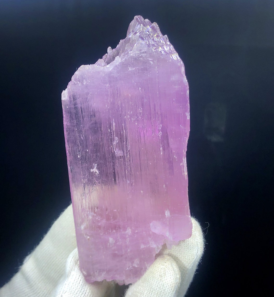 Pink Kunzite, Kunzite Crystal, Natural Kunzite, Mountain Shape ...