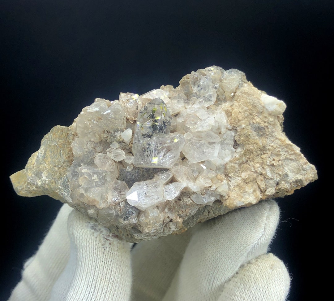 Rare Quartz, Petroleum Quartz Crystal, Blue Quartz, Natural Quartz ...