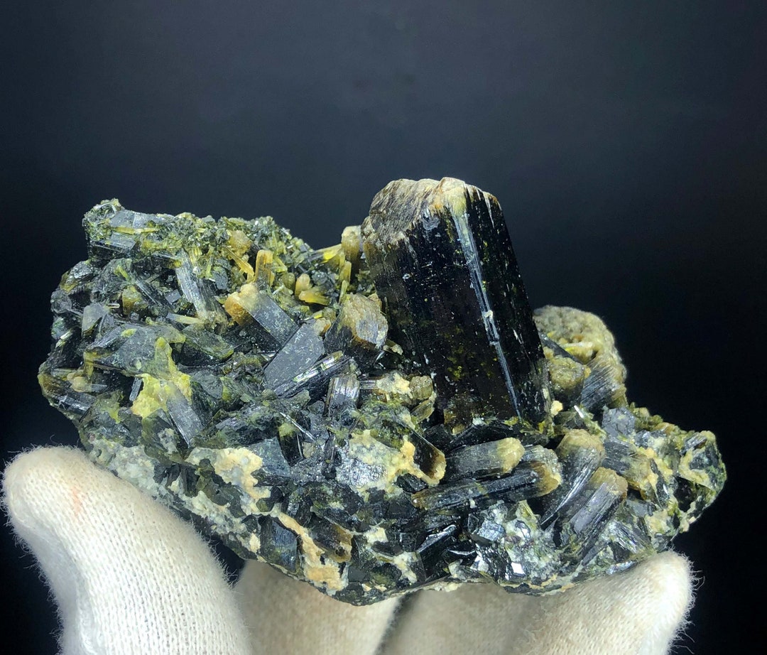 Natural Epidote Crystal Cluster, Epidote Specimen, Green Epidote, Raw ...
