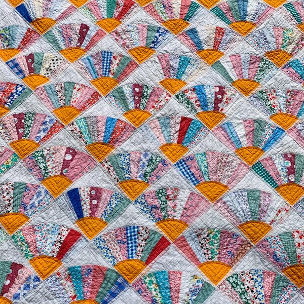 Vintage Fan Quilt - Etsy