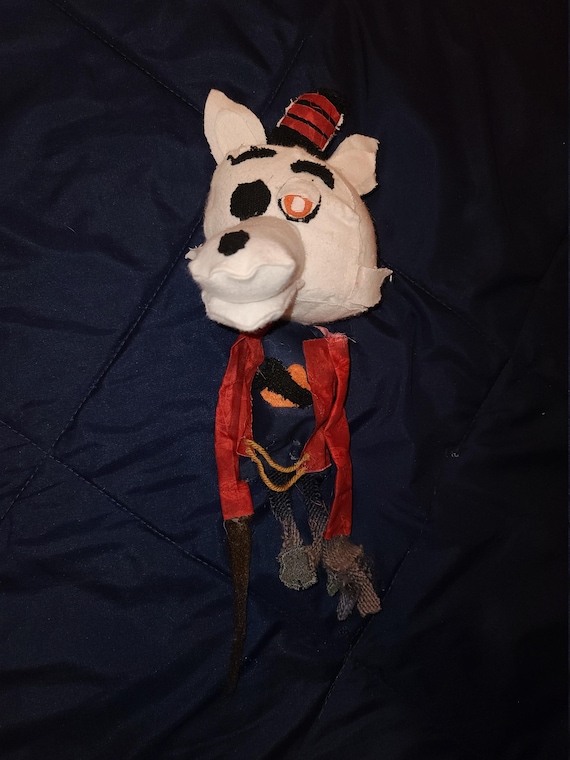Ringmaster Foxy - Etsy