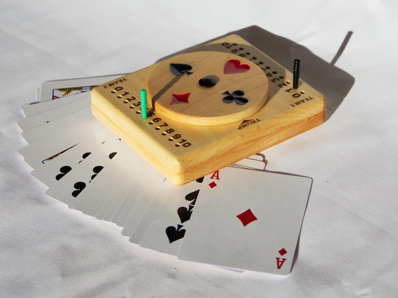 Portable Euchre Kit: Wood Score Tracker Box for Family Game Night - Etsy