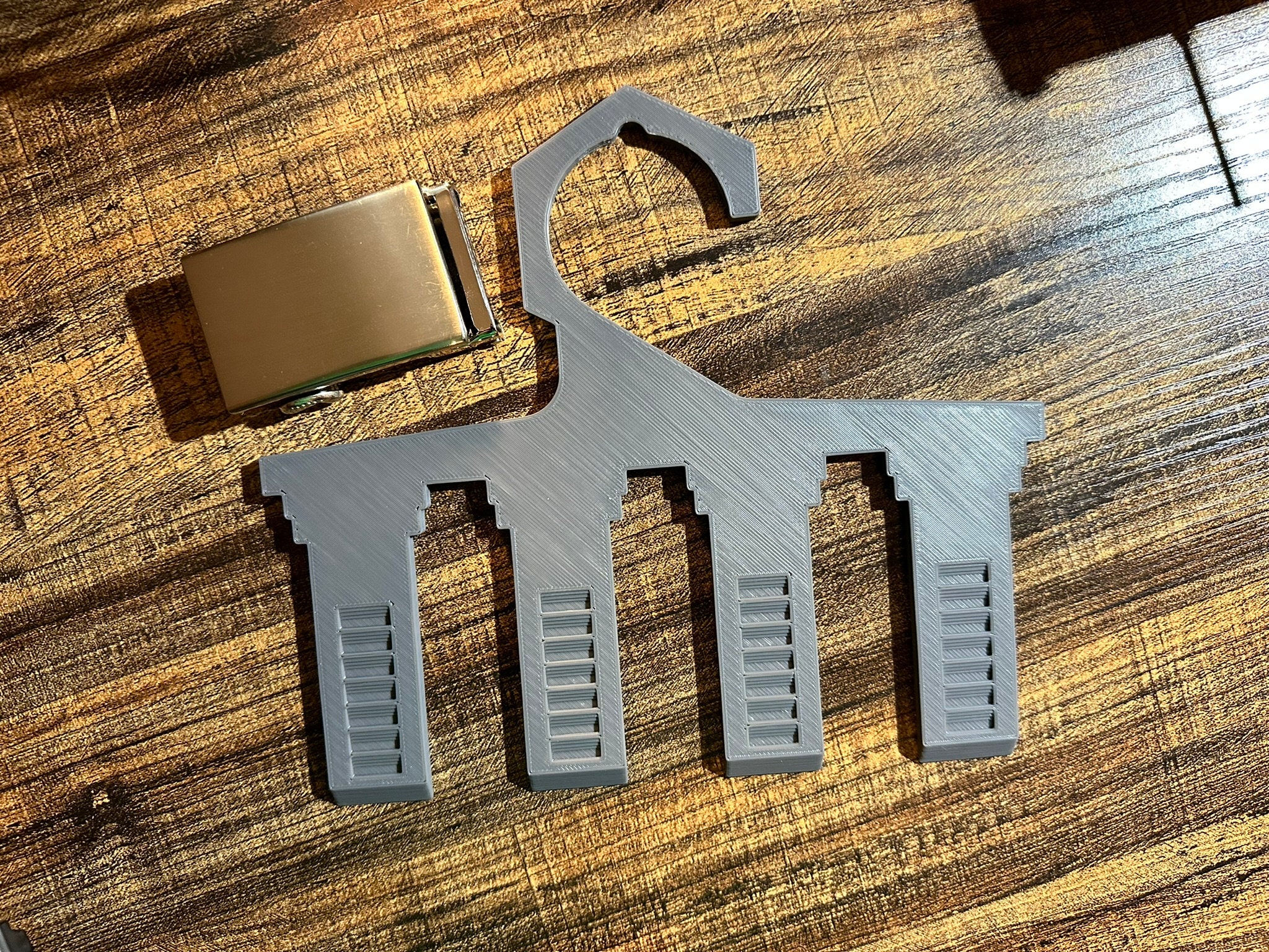 Ratcheting Belt (hole-less Belt) Hanger for Multiple Belts, STL File ...