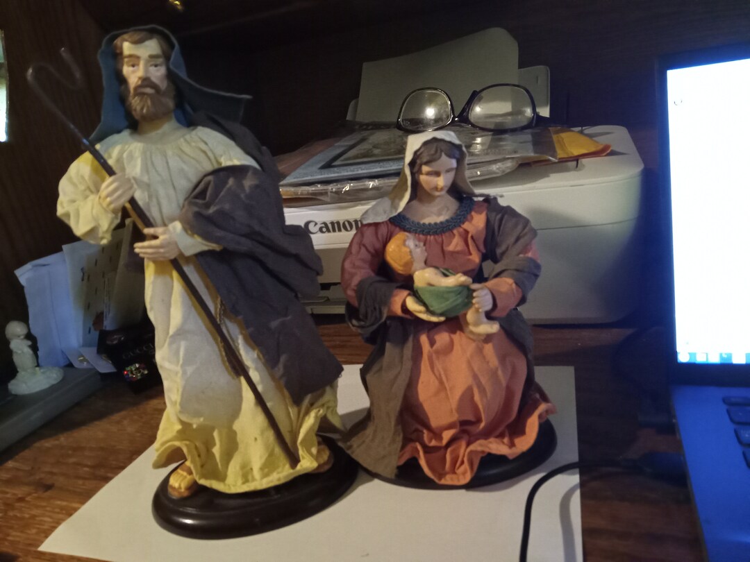 Fabric/paper Mache Holy Family Joseph Mary and Jesus 2 Piece Set - Etsy
