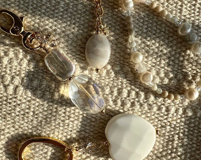 Quartz | Freshwater Pearl | Jade | Moonstone | Crystal Natural Gemstone ...