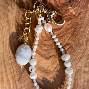 Quartz Freshwater Pearl Jade Moonstone Crystal Natural Gemstone Gold ...