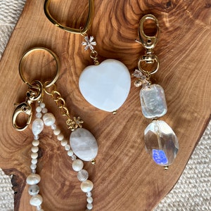 Quartz Freshwater Pearl Jade Moonstone Crystal Natural Gemstone Gold ...