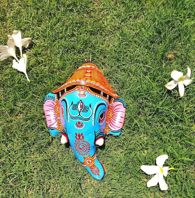 Ganesha Head Wall Art / Pattachitra Ganesha Hanging / Elephant - Etsy
