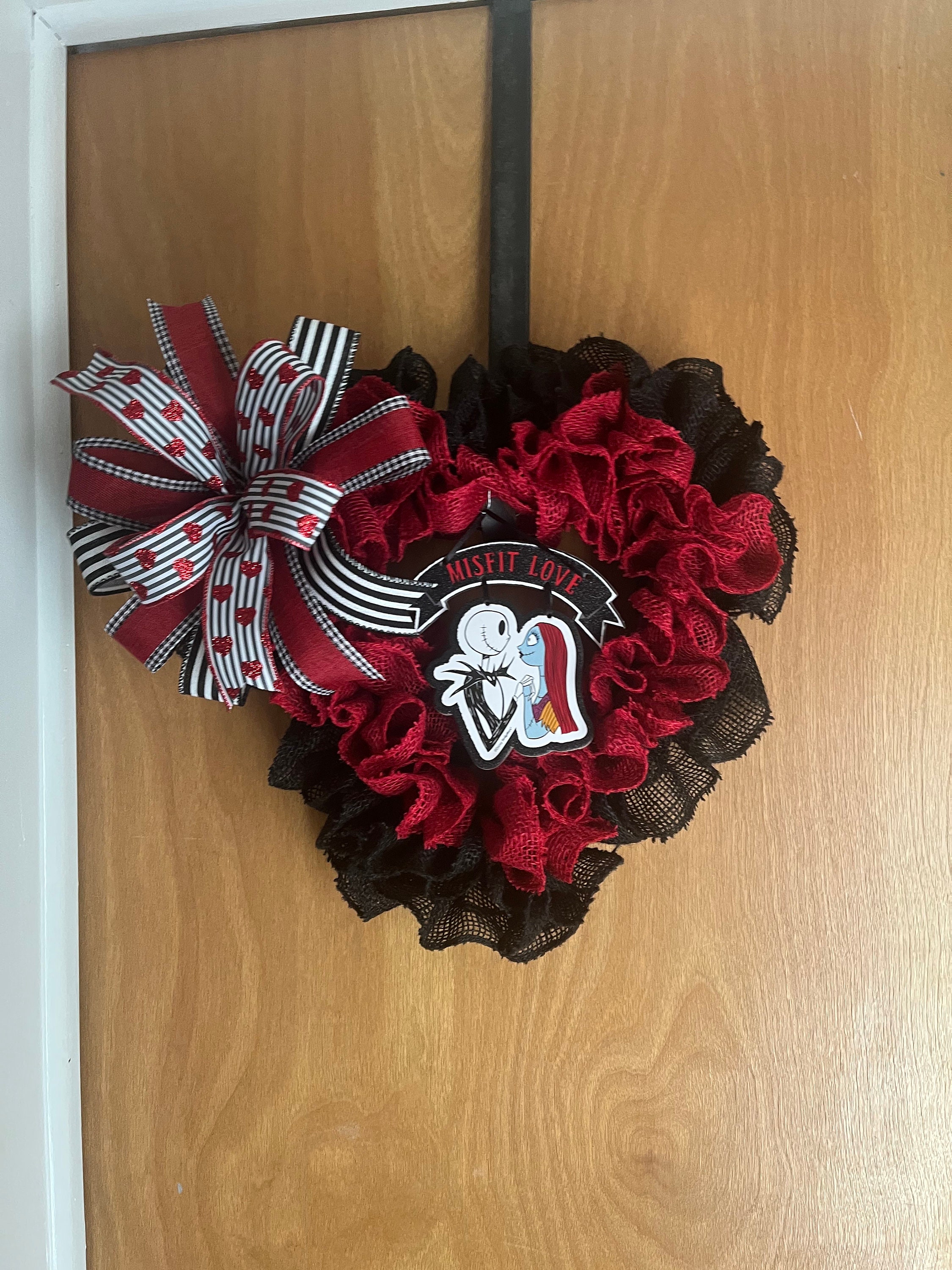 NBC JACK and Sally Misfit Love Valentine Goth Love Heart WREATH - Etsy