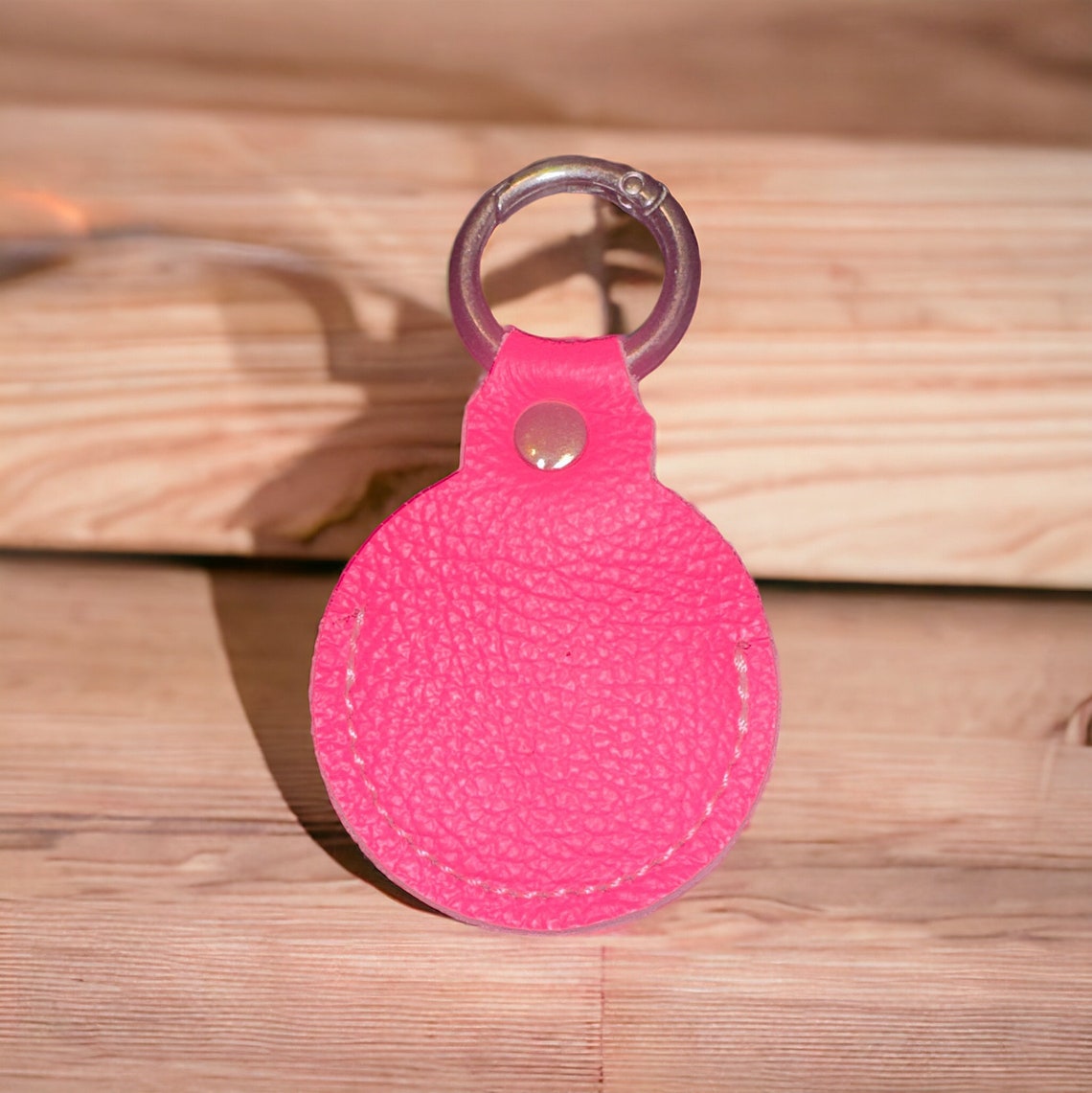 Personalized AirTag Leather Keychain, Engraved Key Fob, USA Made - Etsy