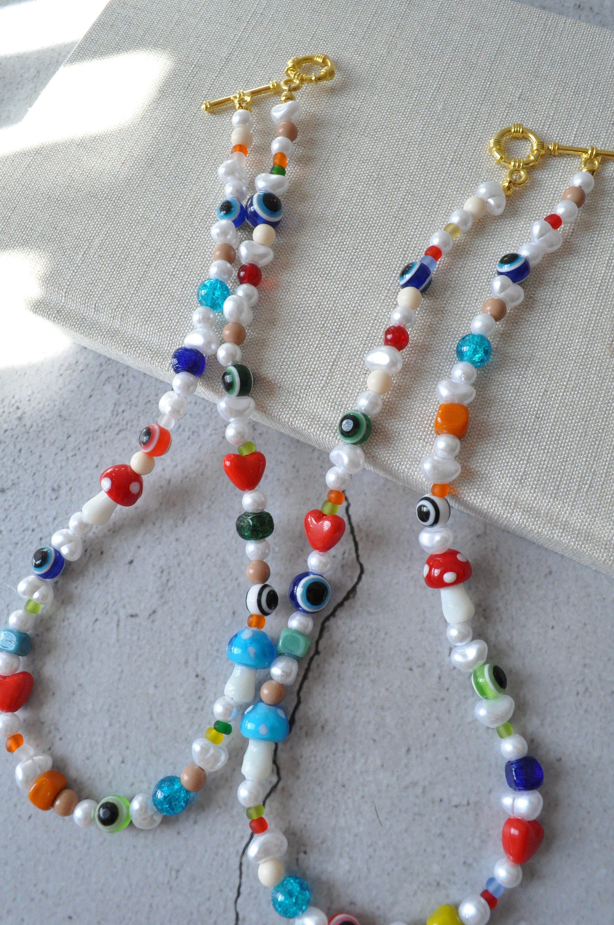 90s Style Pearl Beaded Necklace: Chunky Mushroom Lampwork Bead - Etsy