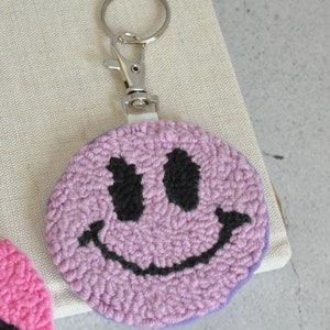 Smiley Cute Punch Keychain, Emoji Face Bag Tag, Emoji Punch Needle ...