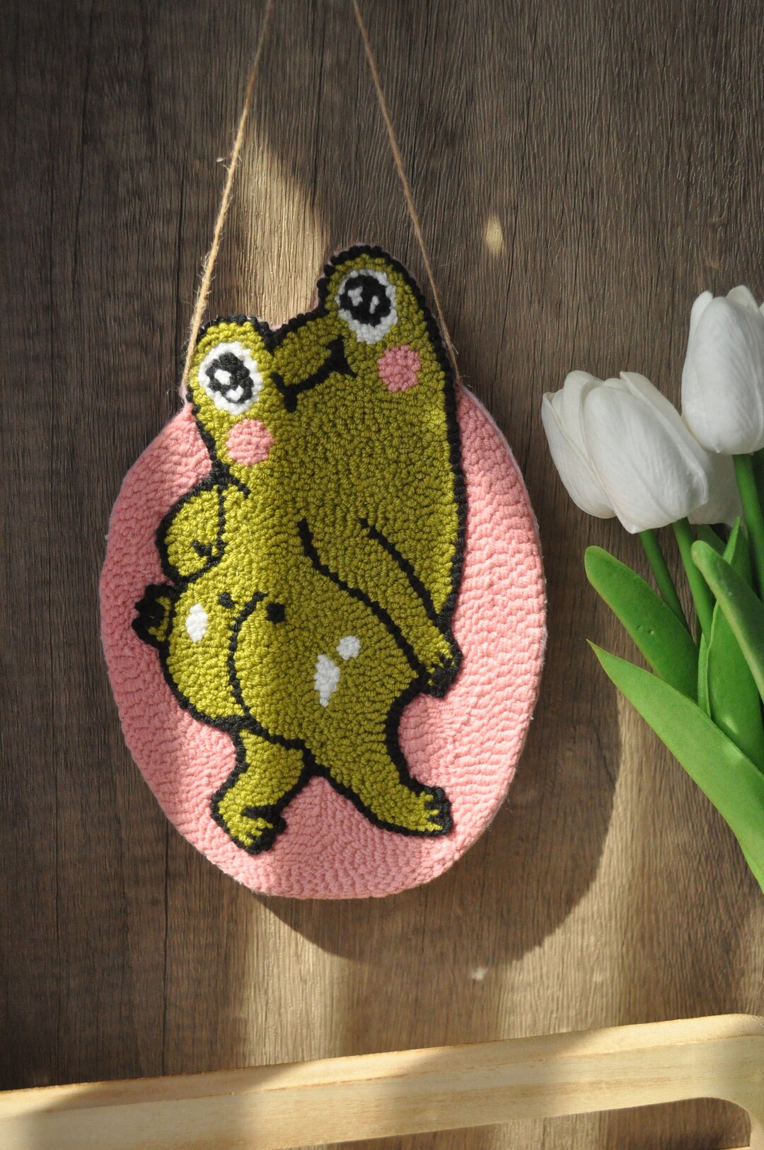 Cheeky Frog Tufted Wall Hanging | Hand Tufted Frog Wall Decor | Cute ...