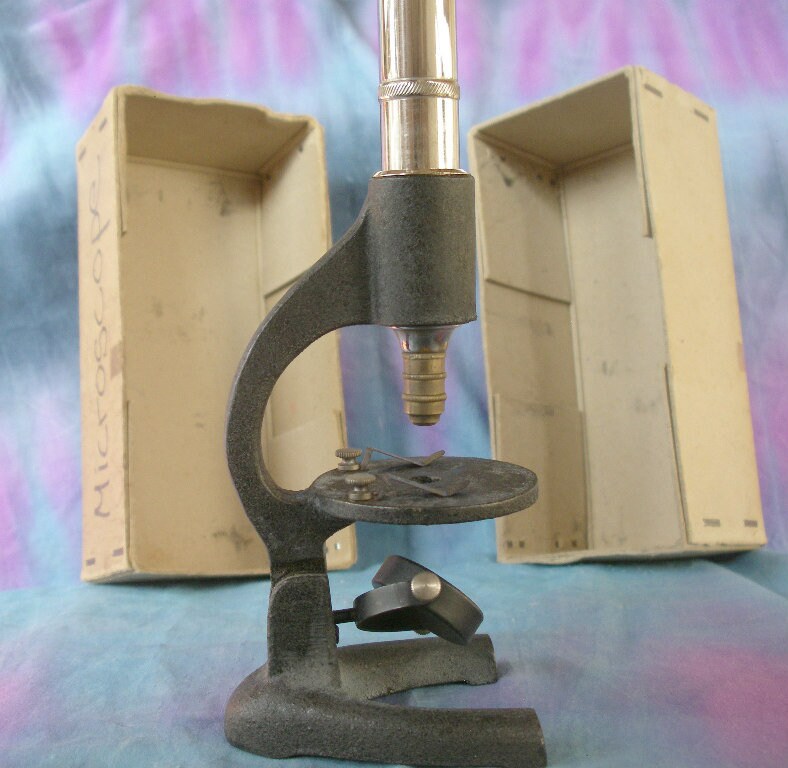 Vintage Student Microscope, Early 1940s, Excellent Condition, Ships ...