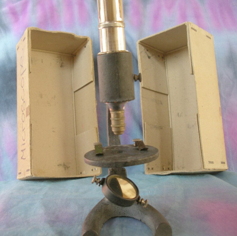 Vintage Student Microscope, Early 1940s, Excellent Condition, Ships ...