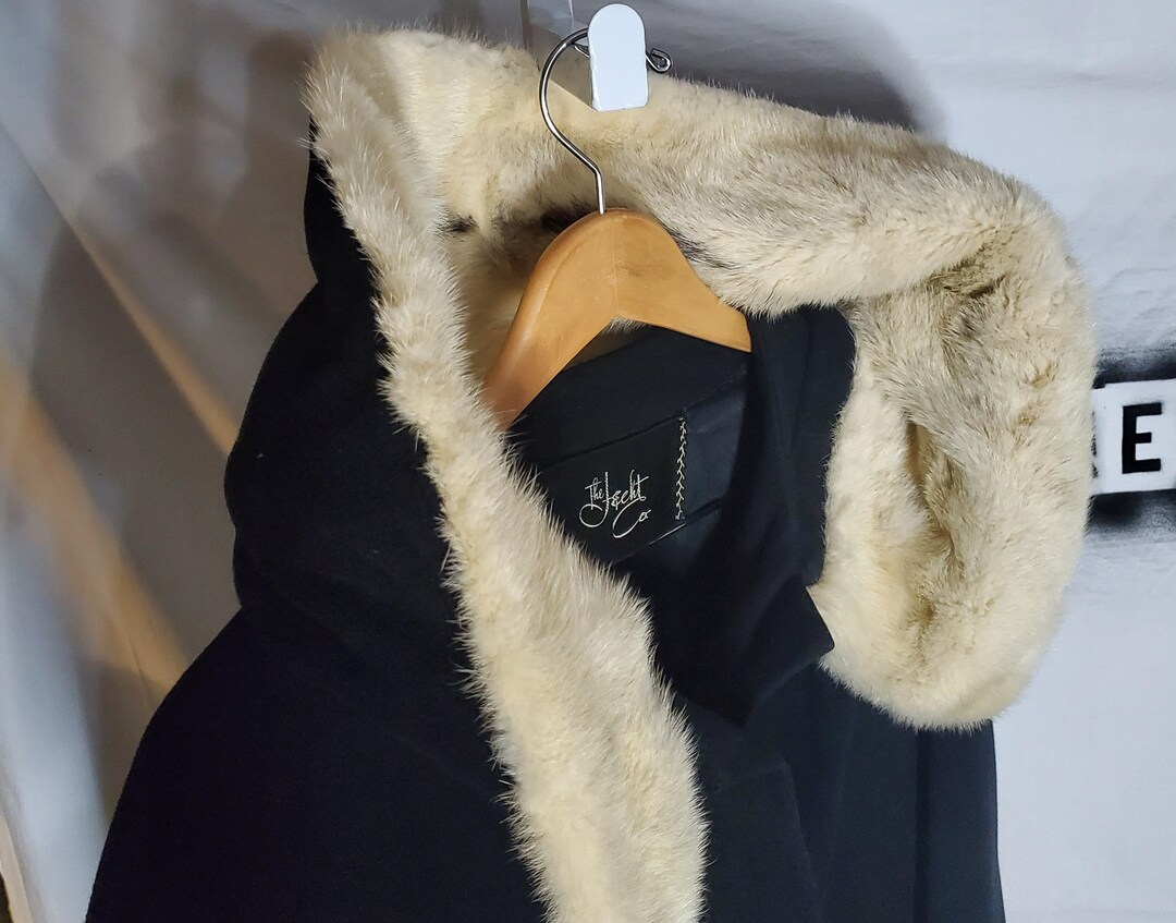 Vintage Hecht Co Black Coat With Fur Collar - Etsy