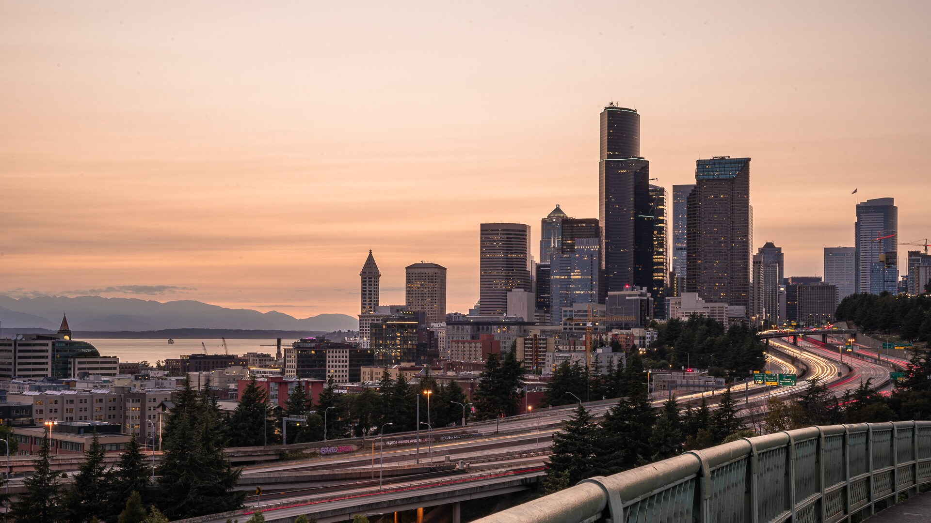 4K Seattle Skyline Screensavers (bundle of 2) - Digital Download! - Etsy