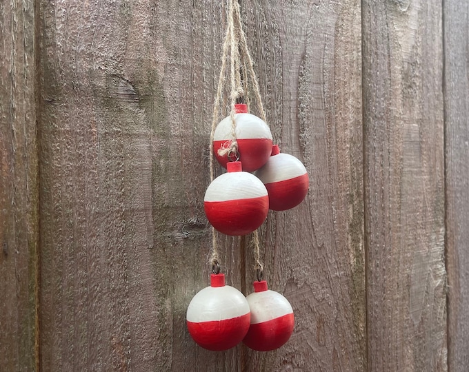 Red & White Wood Floats – Nautical Wall Hanging, Coastal Beach House ...