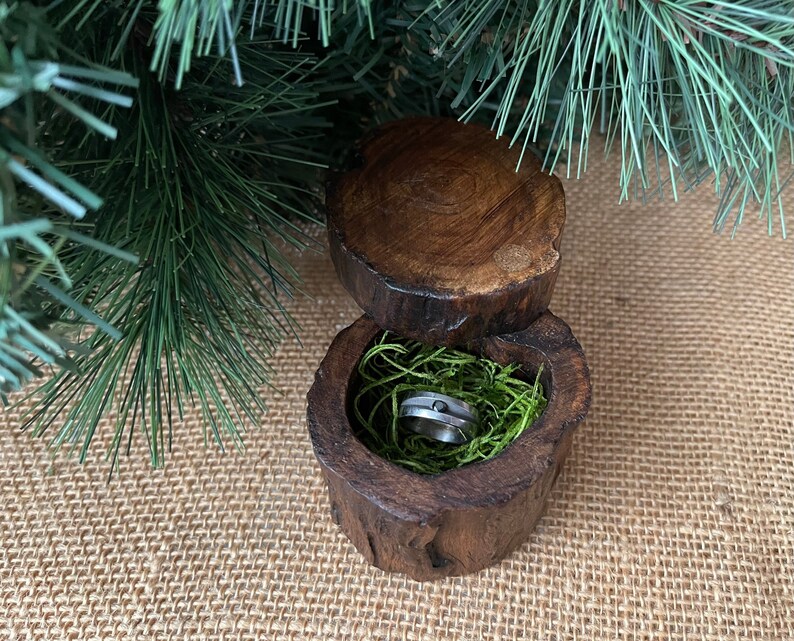 Rustic Wooden Ring Box With Preserved Spanish Green Moss - Etsy