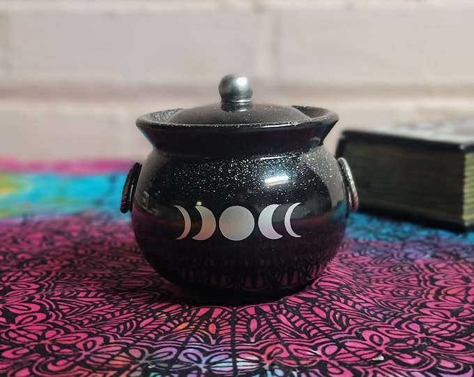 Moon Phase Cauldron Pot With Lid. Holds 4.5oz Liquid for Holding ...