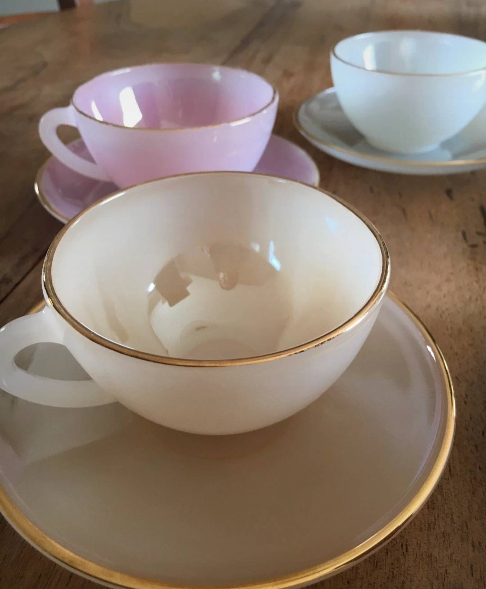 Arcopal - Arcopal France - Harlequin 1960s - Pastel Cups - Gold Rim ...