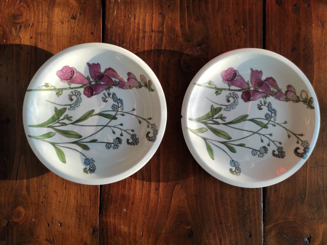 IKEA 2 Midsommar Motif Plates Designer Marguerite Walfridsson 1990s and ...