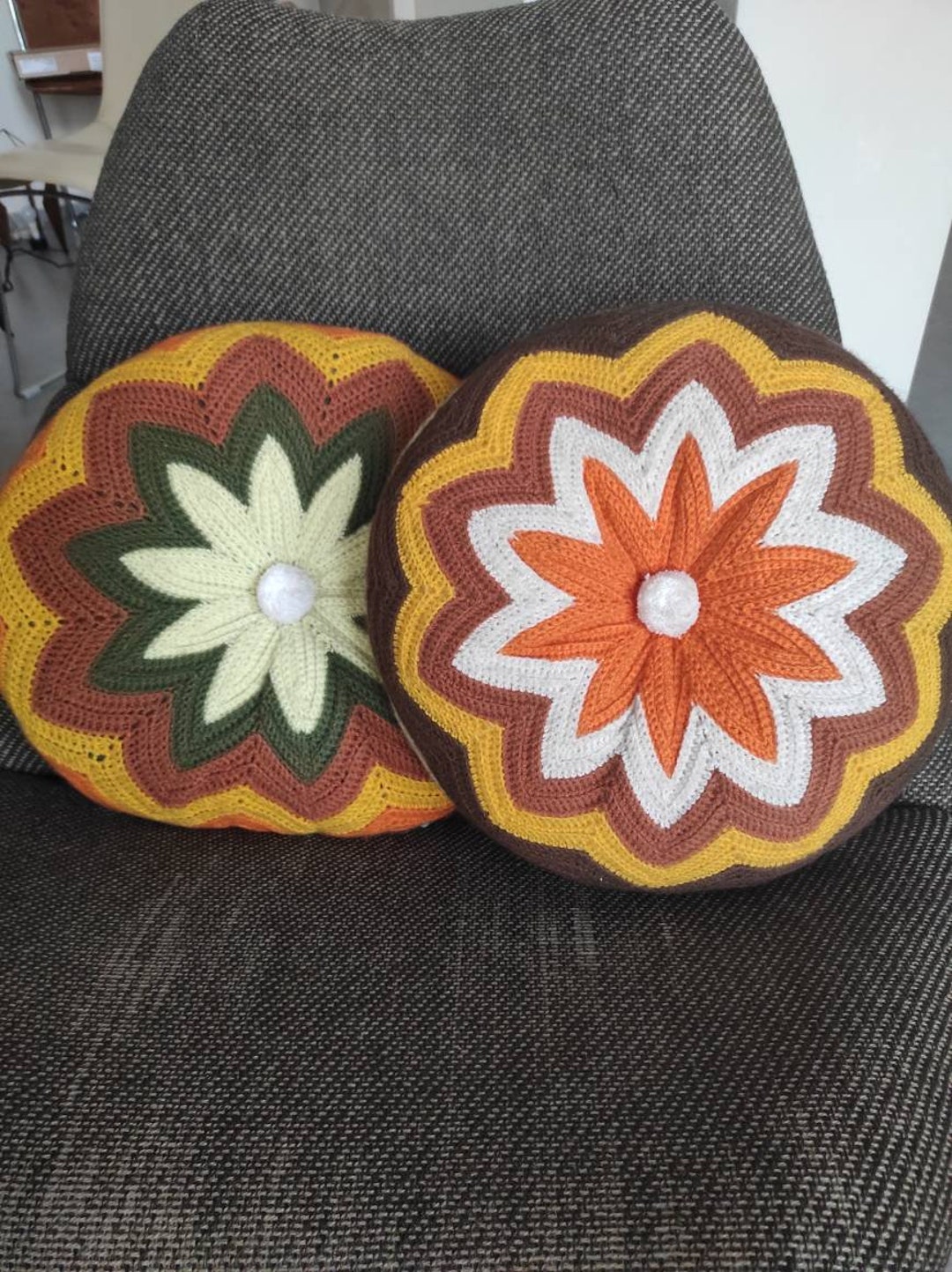 Set of 2 Giant Vintage Cushions From the 70s - Made in Italy Design ...