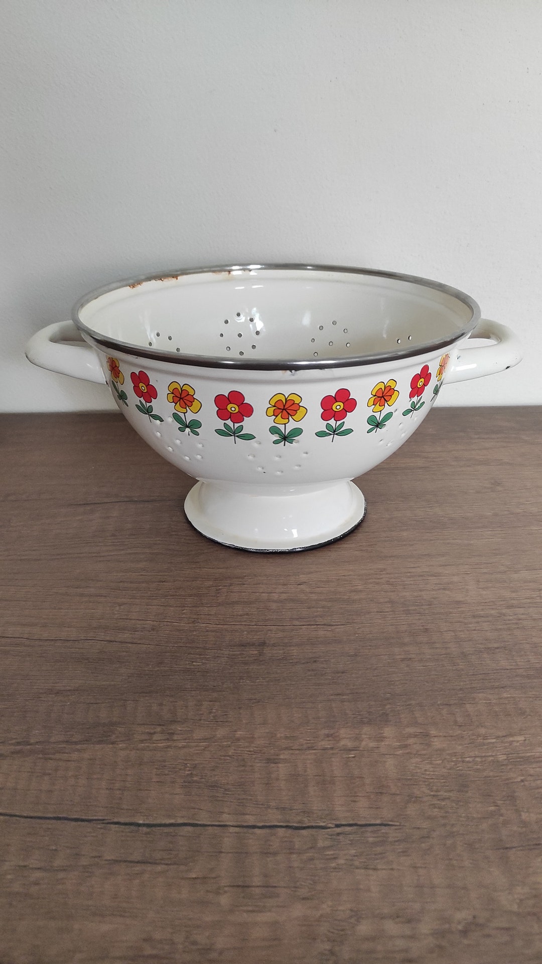 Vintage Enamel Colander, Beige Color, Enamelled, Colander, Shabby Chic ...