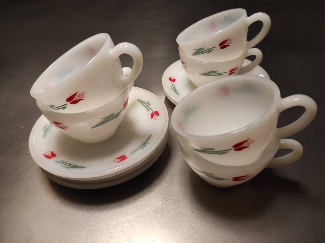 Termocrisa Mexico Set of 6 Milk Glass Cups and Saucers With Tulips ...