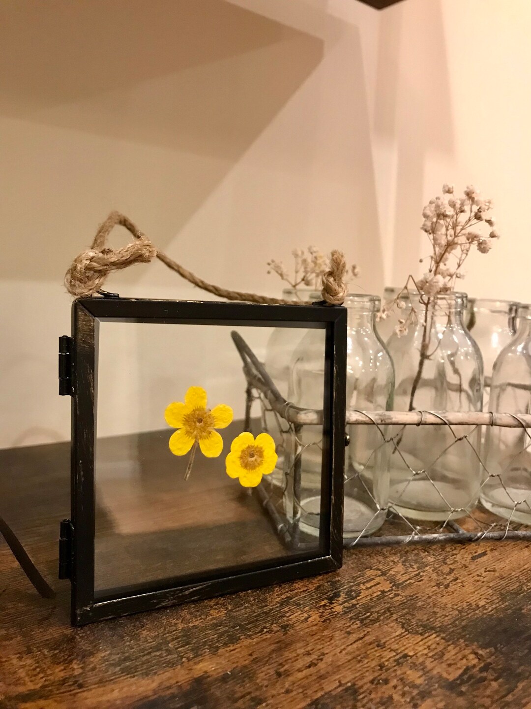 Vintage Pressed Buttercup Frame - Etsy