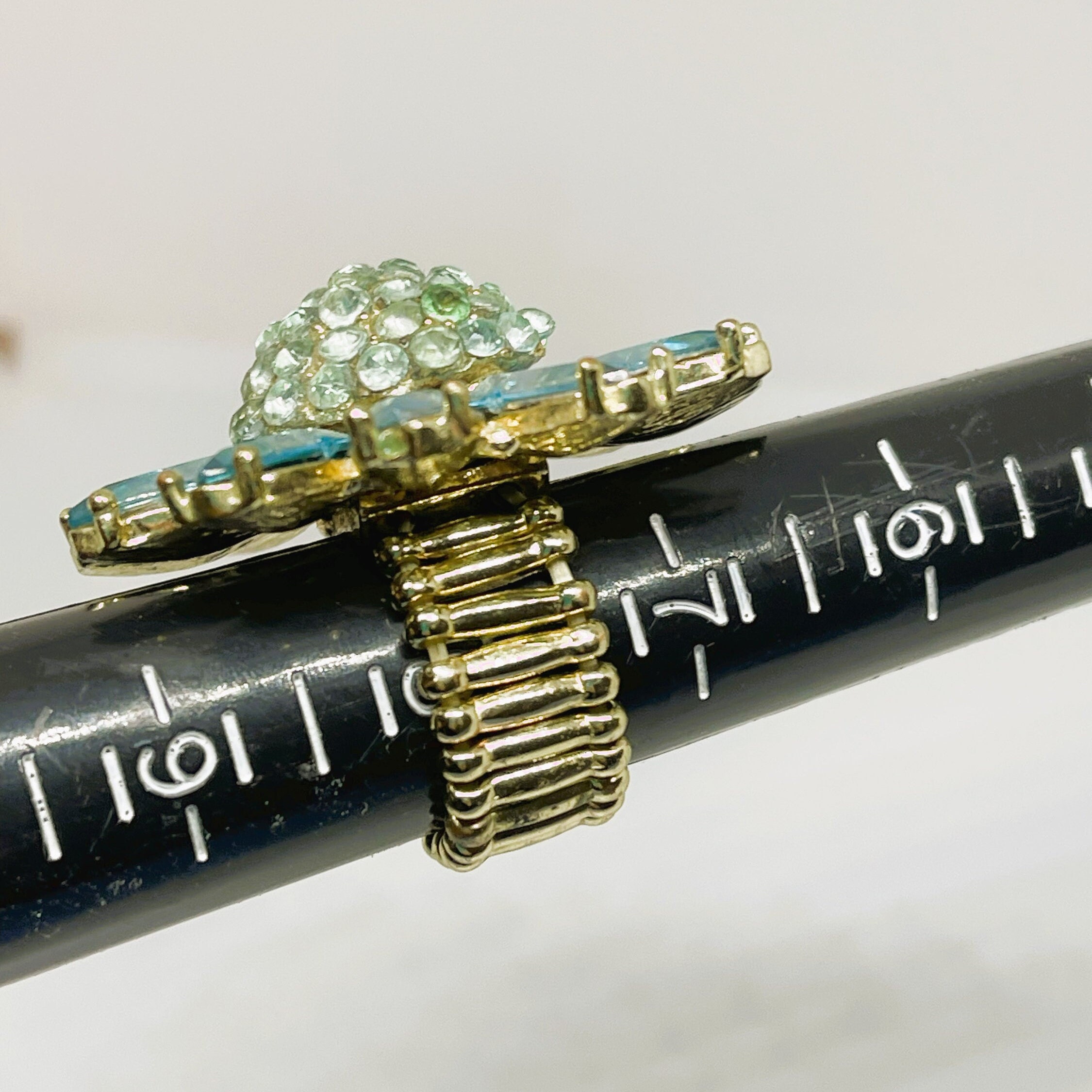 Vintage Rare Sunflower Costume Jewelry Stretch Ring, Large Sunflower ...