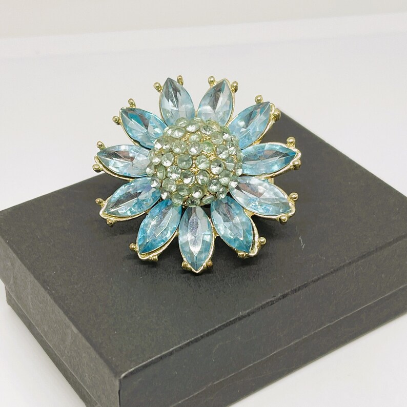 Vintage Rare Sunflower Costume Jewelry Stretch Ring, Large Sunflower ...