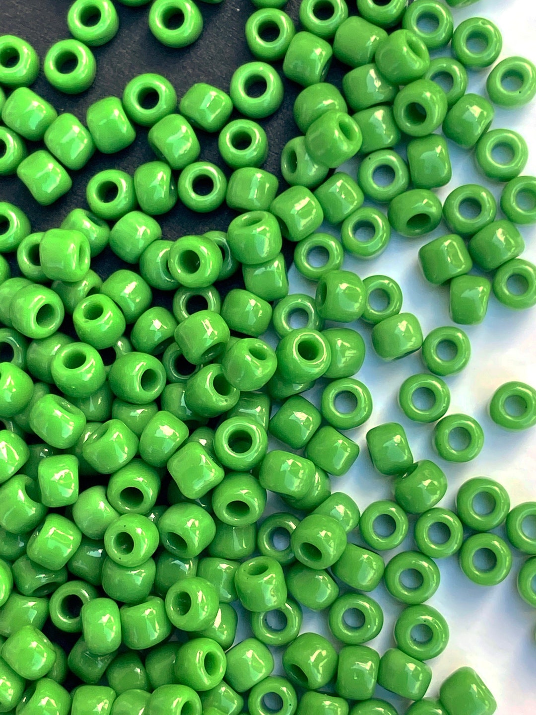 Green Seed #8 Beads, Small Green Beads, Leaf Green Beads, Seed Beads ...