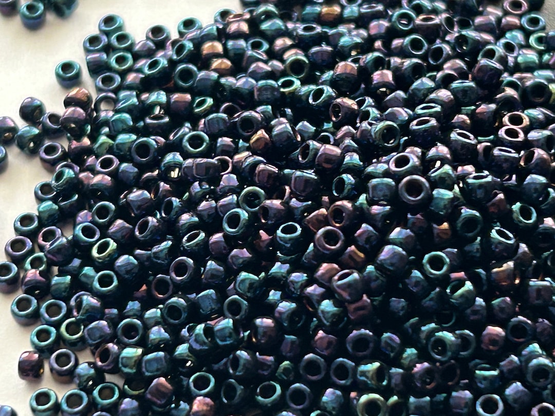 Opaque #8 Blue Metallic Bead, Toho Metallic Nebula, Gunmetal Beads ...
