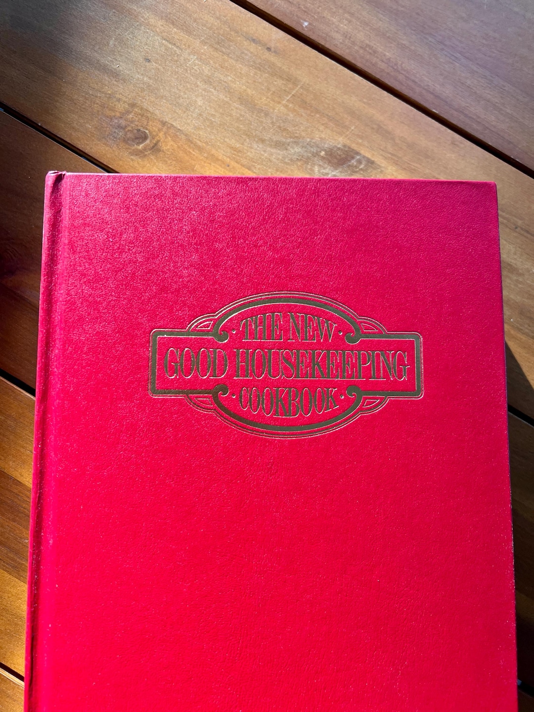 Vintage Hardcopy, the New Good Housekeeping Cookbook, 1st Edition ...