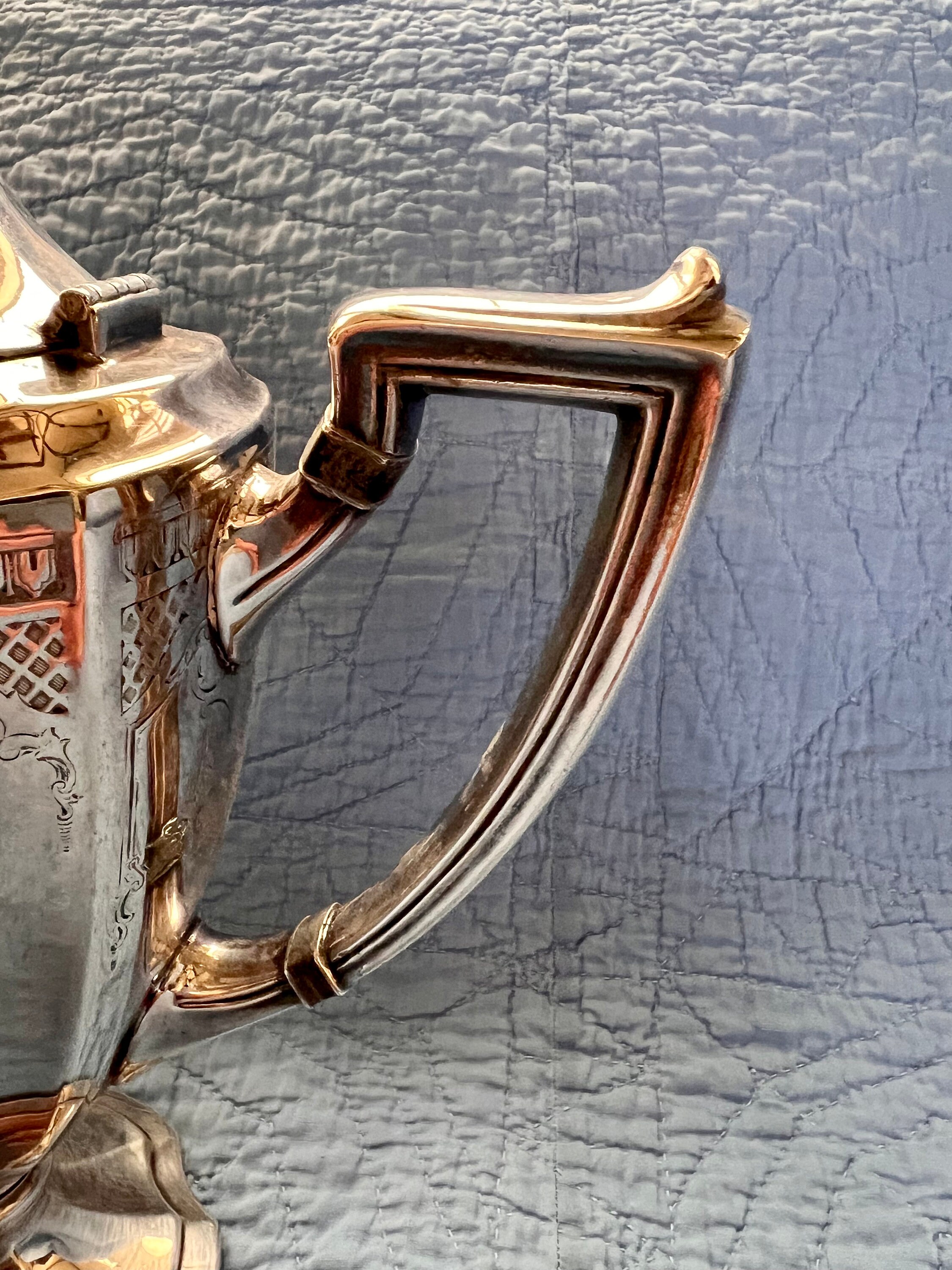 Vintage Silver Plate Coffee Pot, Meriden SP Co. International S Co ...