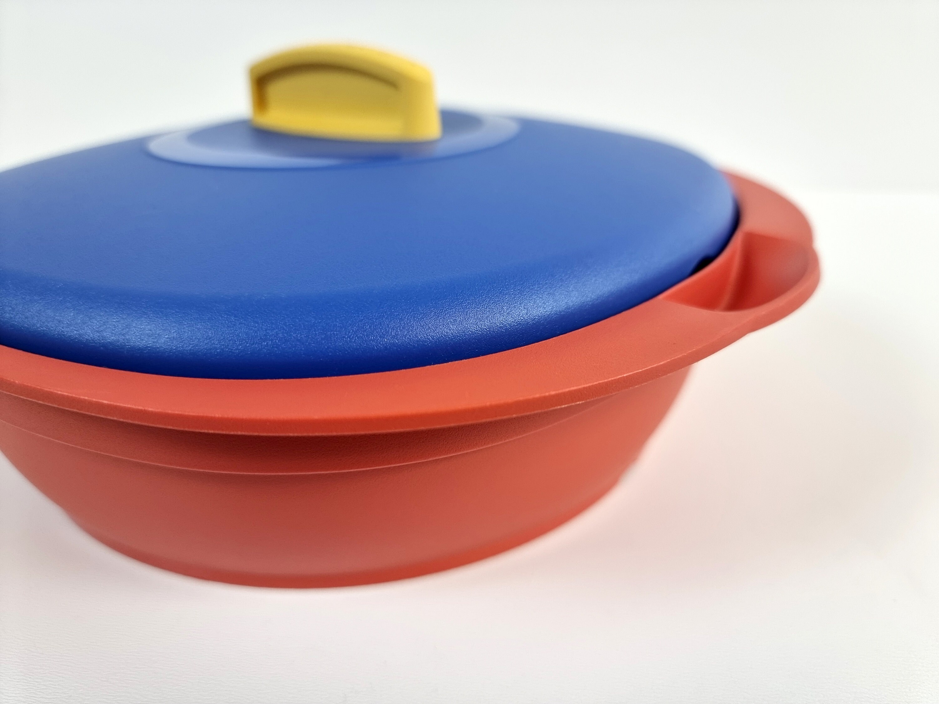 Postmodern Design - Vintage Tupperware 3756 Legacy Soupière, Server ...