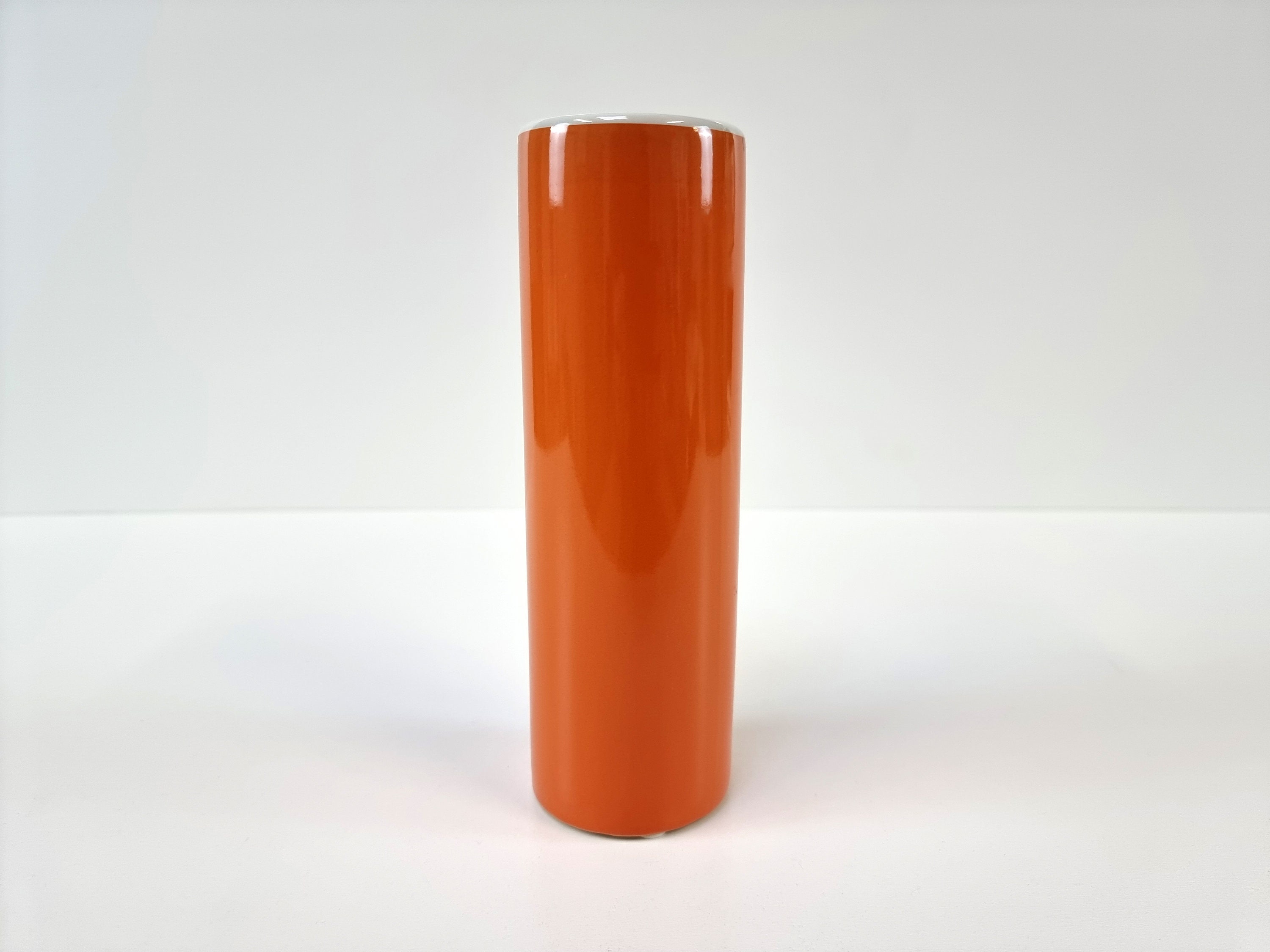 Vintage SERAX Pantone Universe Ceramic Vase - Pantone 16/1260 Harvest ...