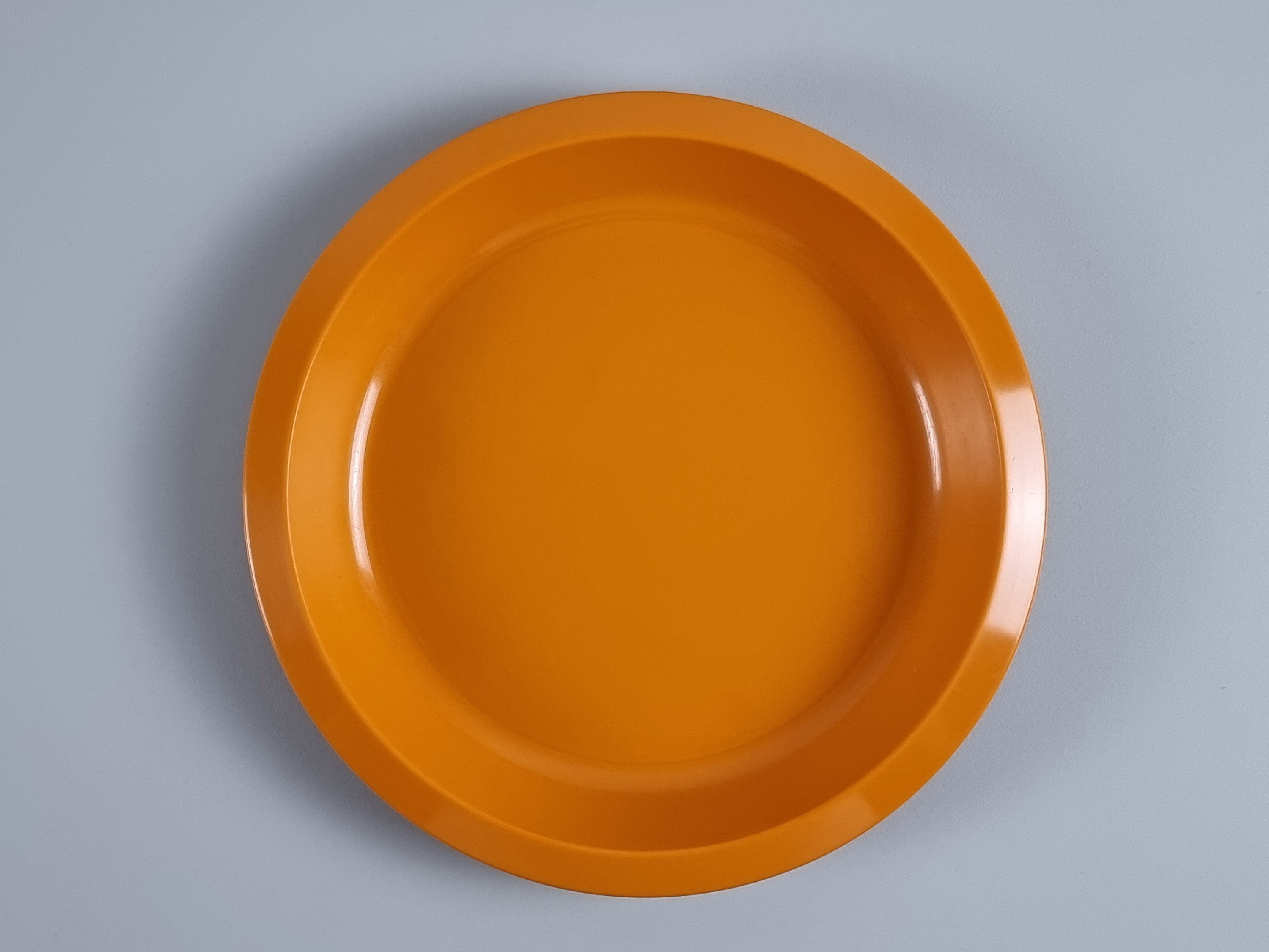 Space Age Design - Set Of 4 TIGER PRODUCTS Orange Melamine Plates ...