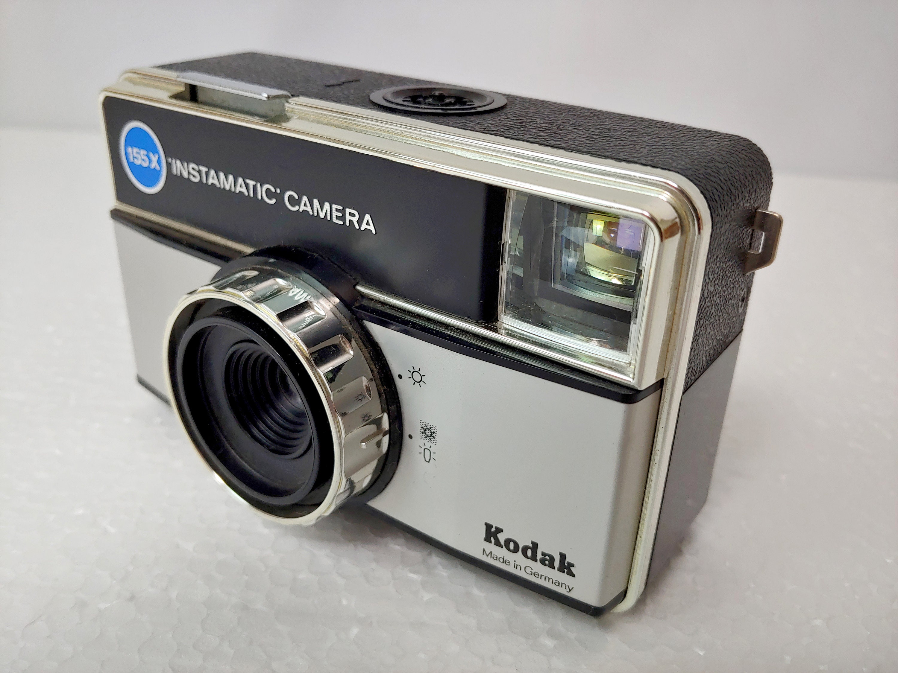Space Age Design - Analog Cameras - Vintage Kodak Instamatic 155X, 1971-77