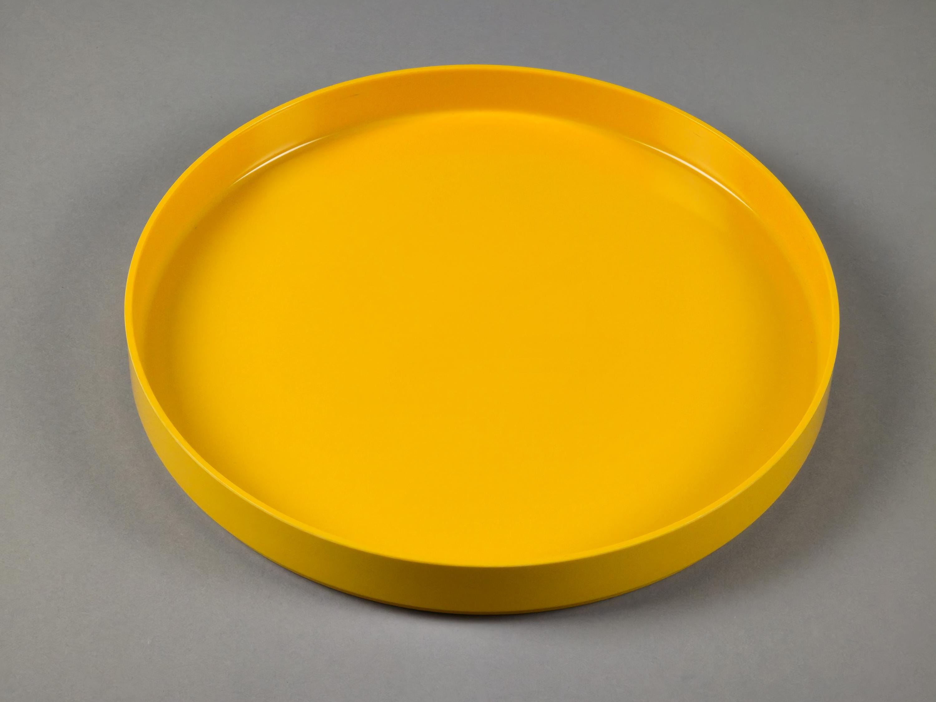 New Old Stock 1970s Set Of 3 Melamine Trays From Sweden.