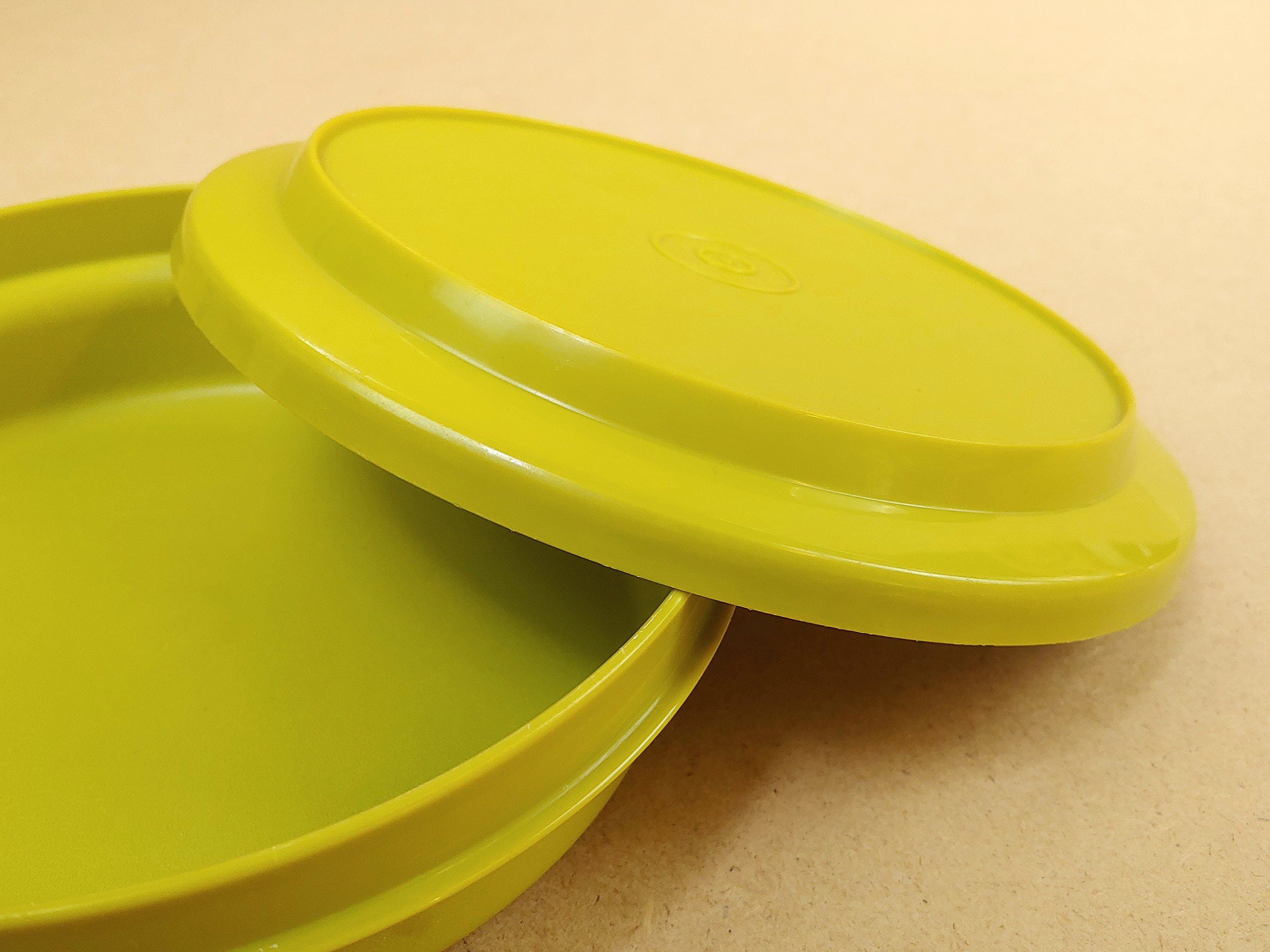 Vintage Green TUPPERWARE 1206 Serve N Seal Bowl With Serving Plate ...