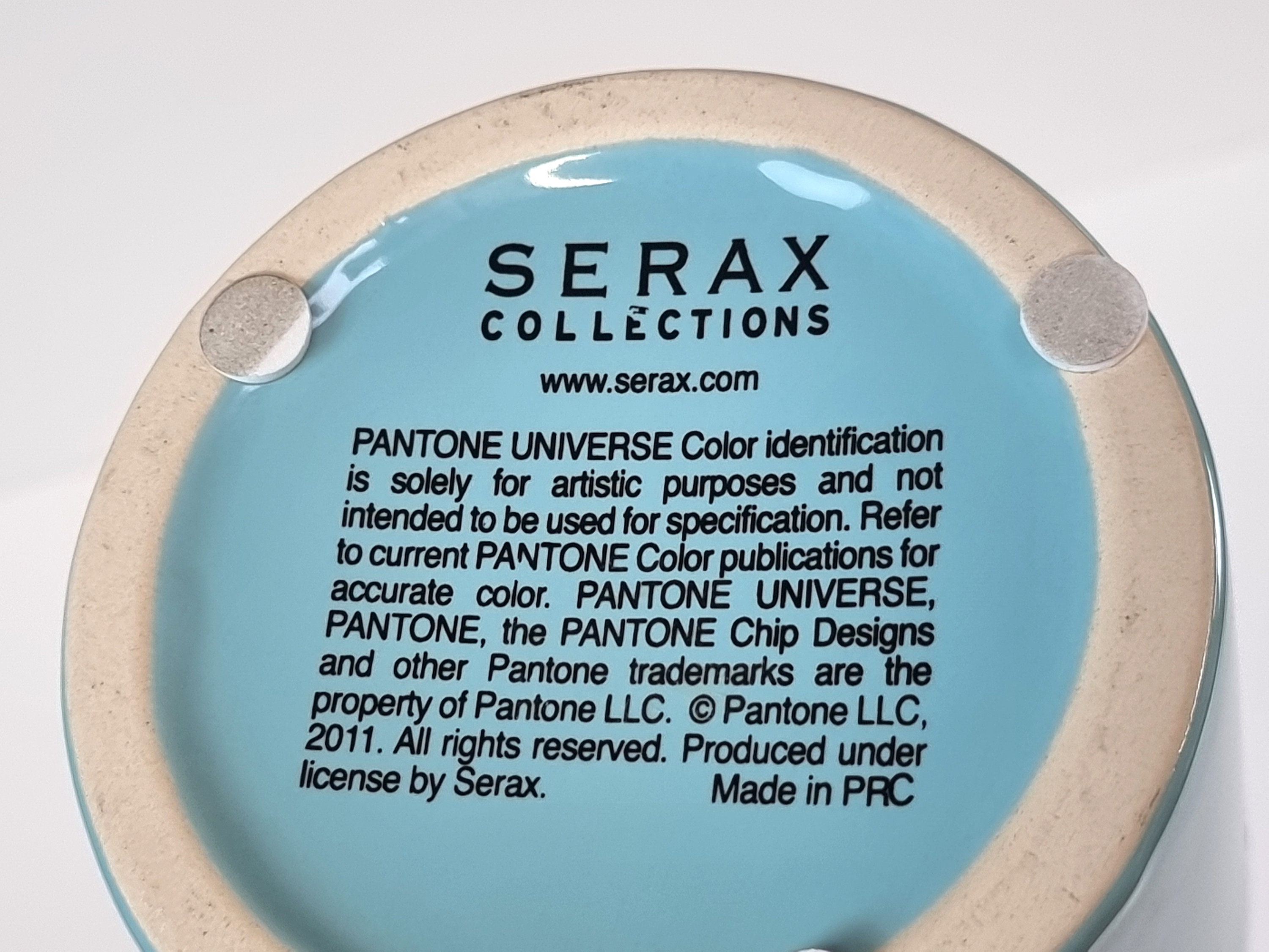 Vintage SERAX Pantone Universe Ceramic Vase - Pantone 14/4809 Eggshell ...