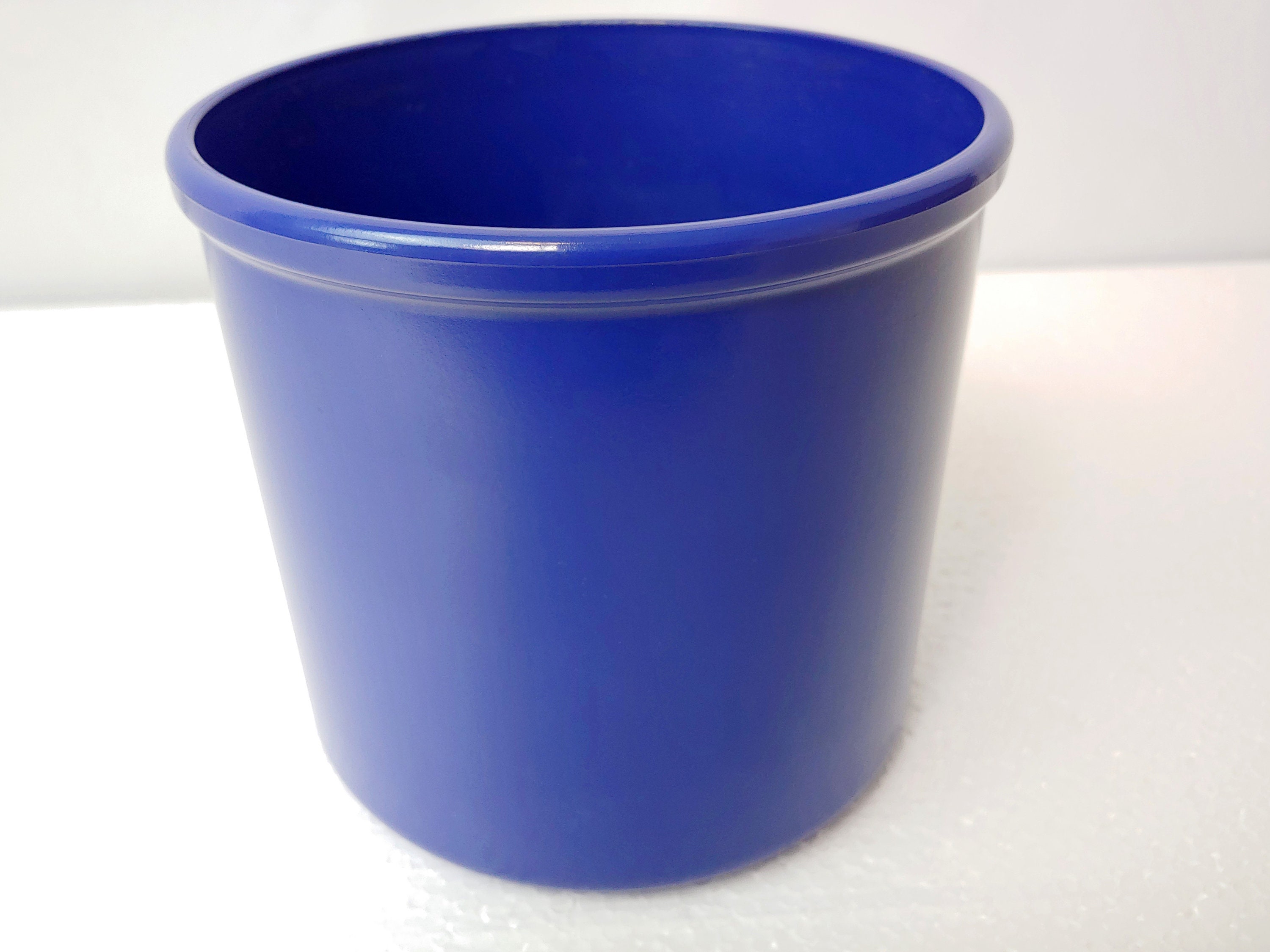 Space Age Design- Vintage Blue Plastic Pot - Vintage Leni Hydro Kultur ...