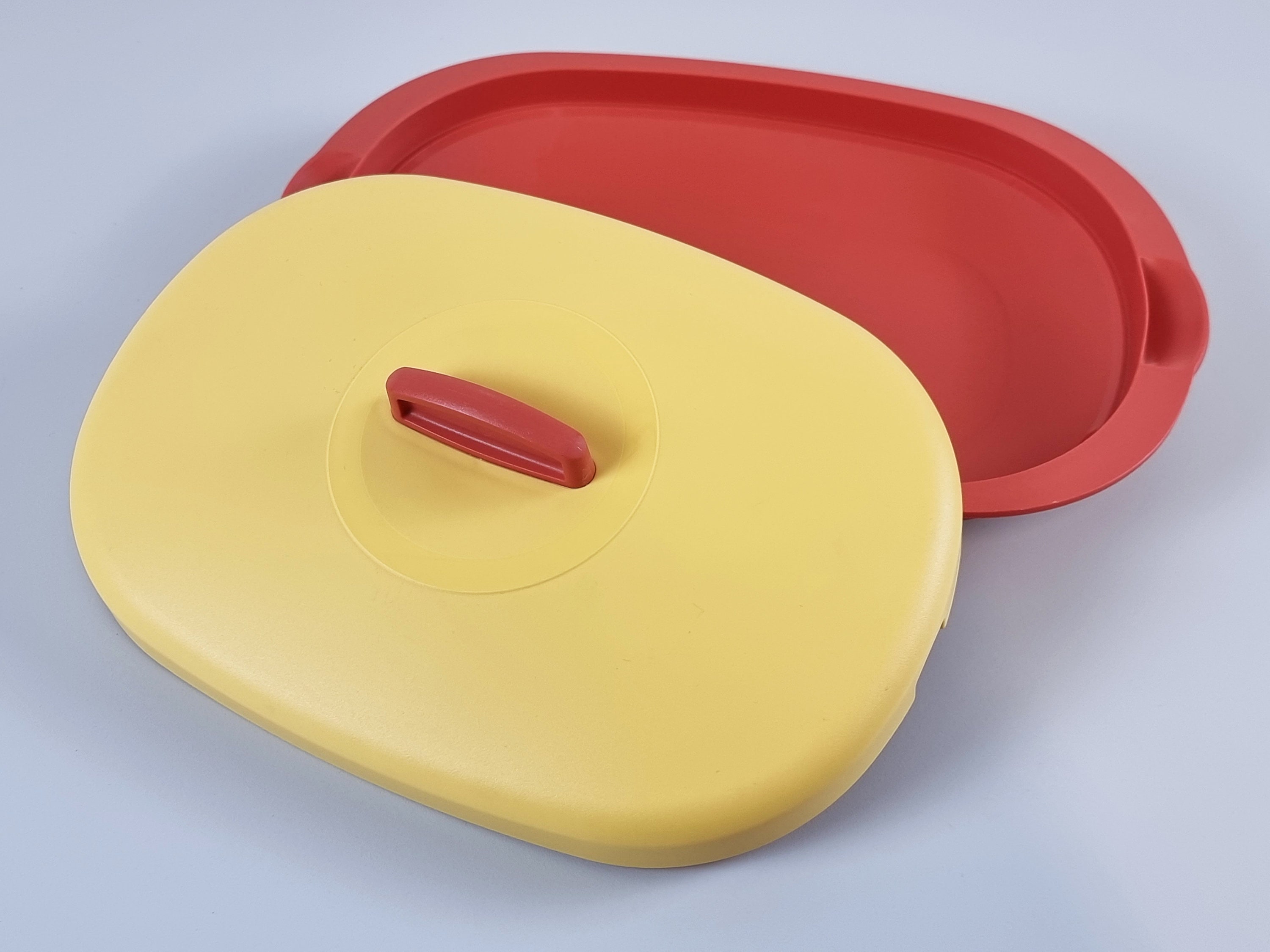 Vintage TUPPERWARE #3190D-1 Legacy Soupière, Server Platter, Food ...