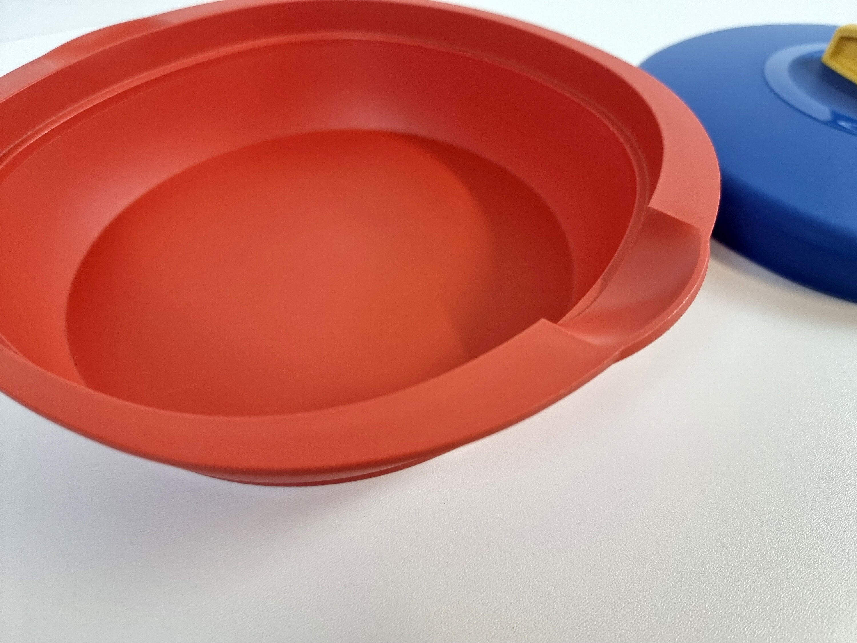 Postmodern Design - Vintage Tupperware 3756 Legacy Soupière, Server ...