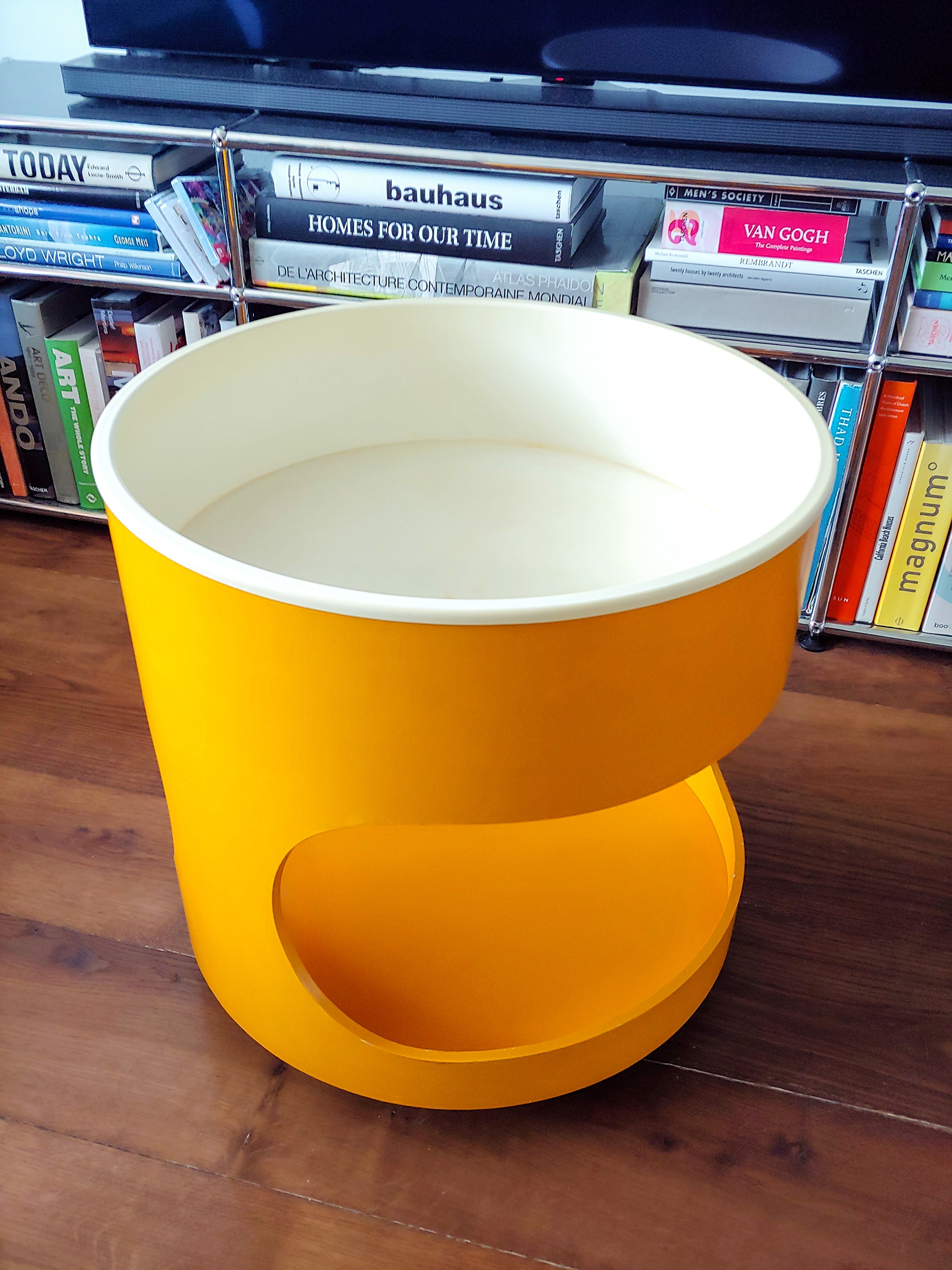 Space Age Design - Vintage Coffee Table - 5124 Luna Side Table - Opal ...